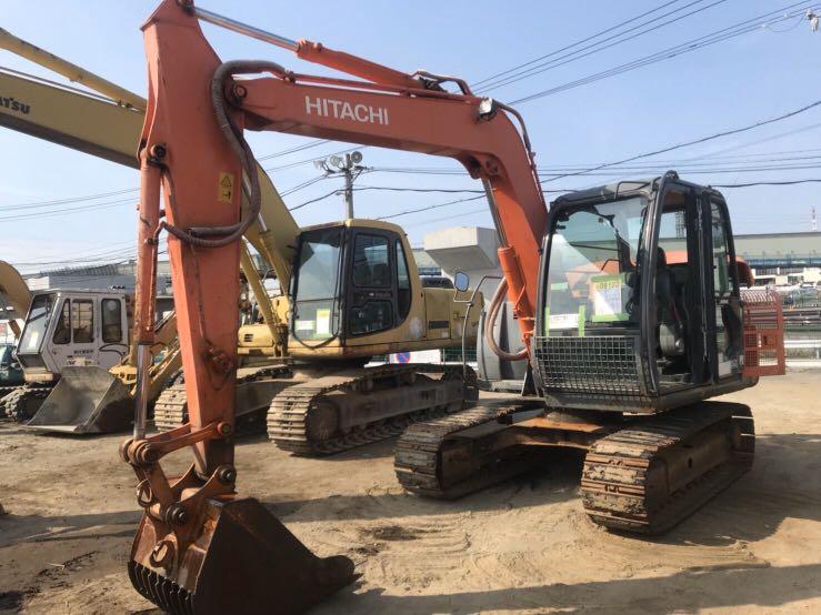 Hitachi Excavator / Backhoe with piping, Commercial & Industrial ...