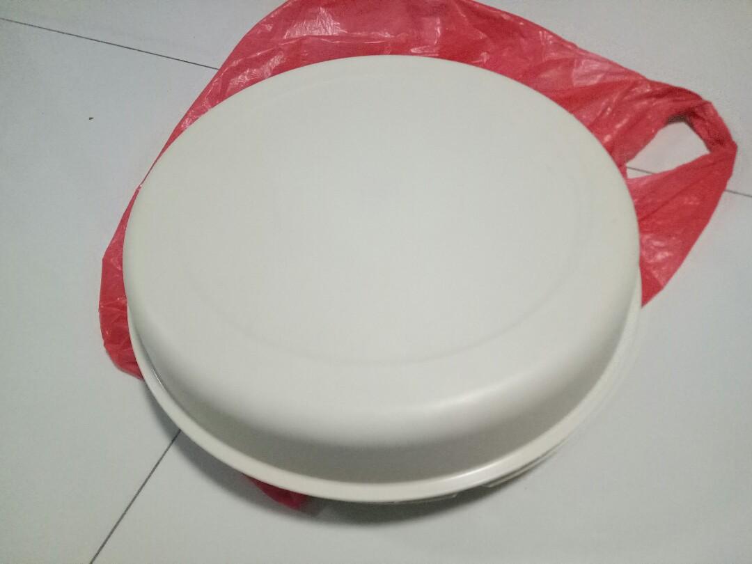 Tupperware Chinese new year snacks compartment container display light ...