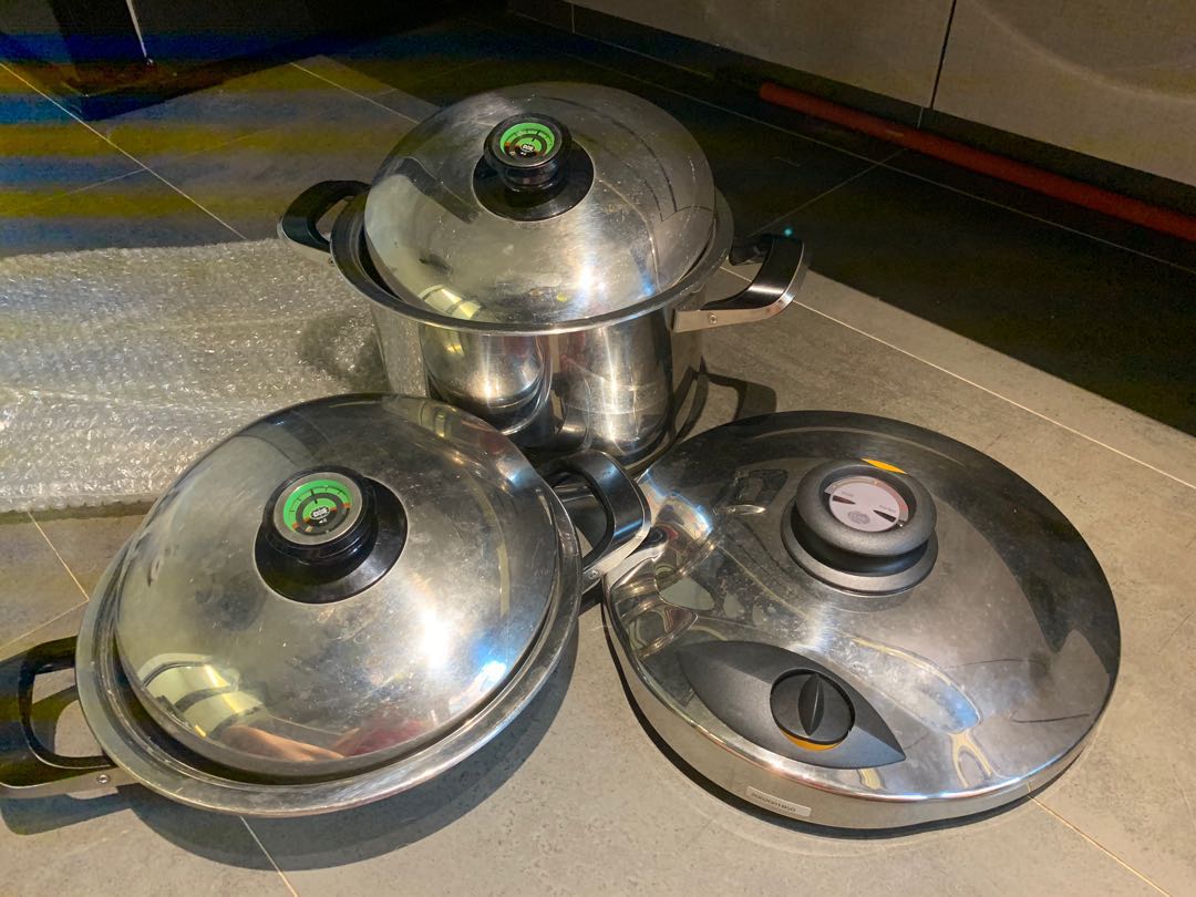 AMC pot and pan, Furniture & Home Living, Kitchenware & Tableware ...