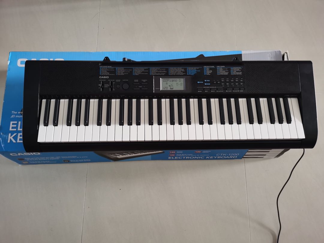 Casio keyboard CTK-1200, Music & Media, Music Instruments on Carousell