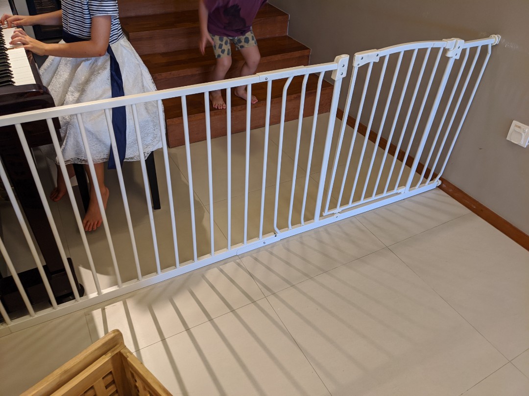 Extra long child safety gate, Babies & Kids, Baby Nursery & Kids ...