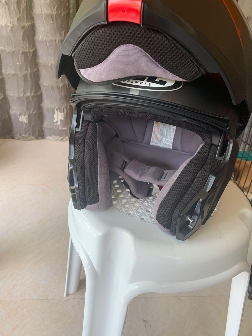 HJC Modular helmet-high quality, Motorbikes, Motorbike Parts ...