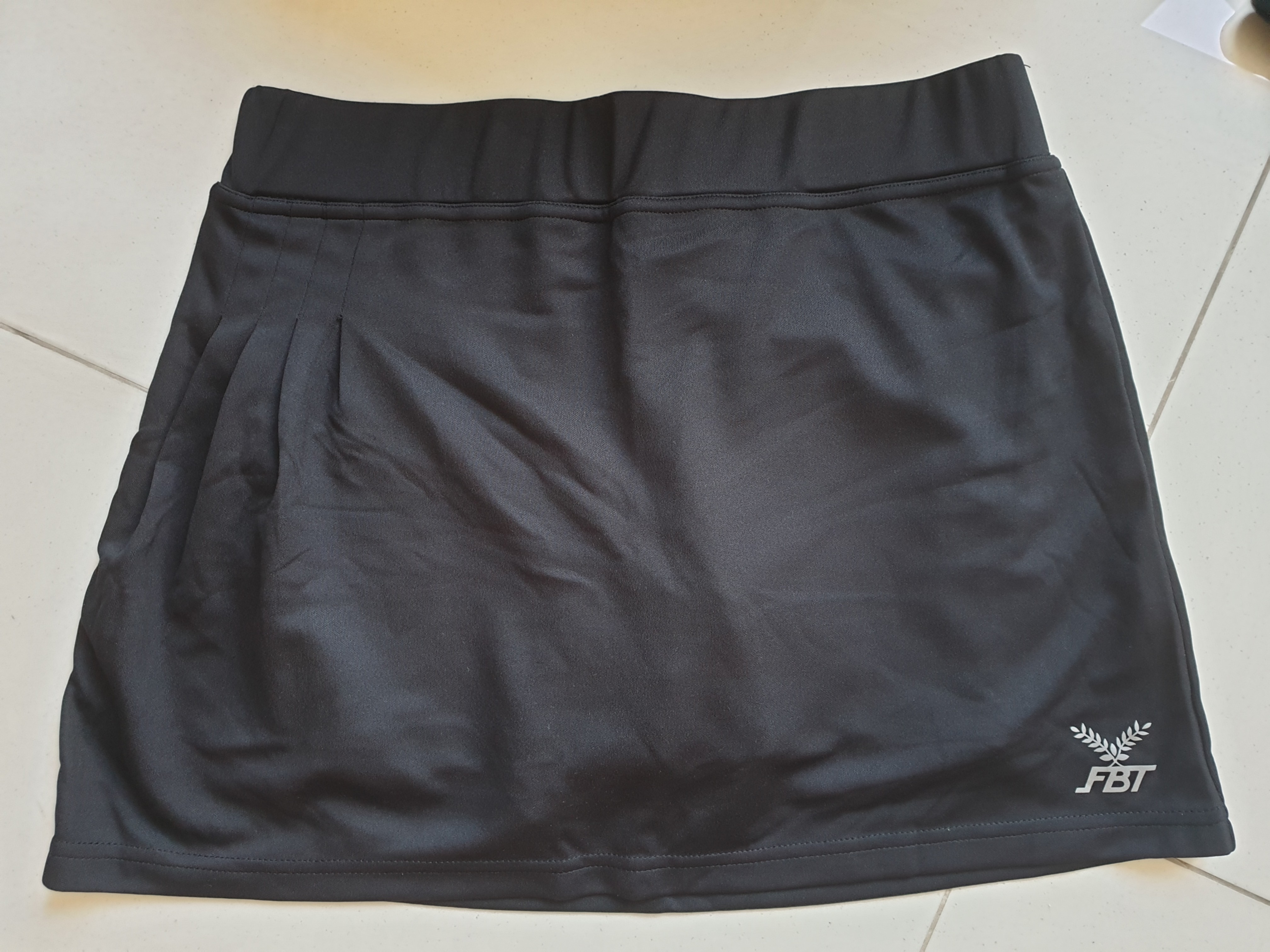 Original FBT skorts, Sports, Sports Apparel on Carousell
