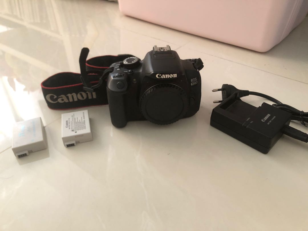 Canon 650D, Photography, Cameras on Carousell