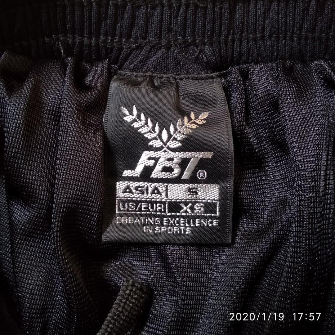 FBT shorts, Women's Fashion, Activewear on Carousell