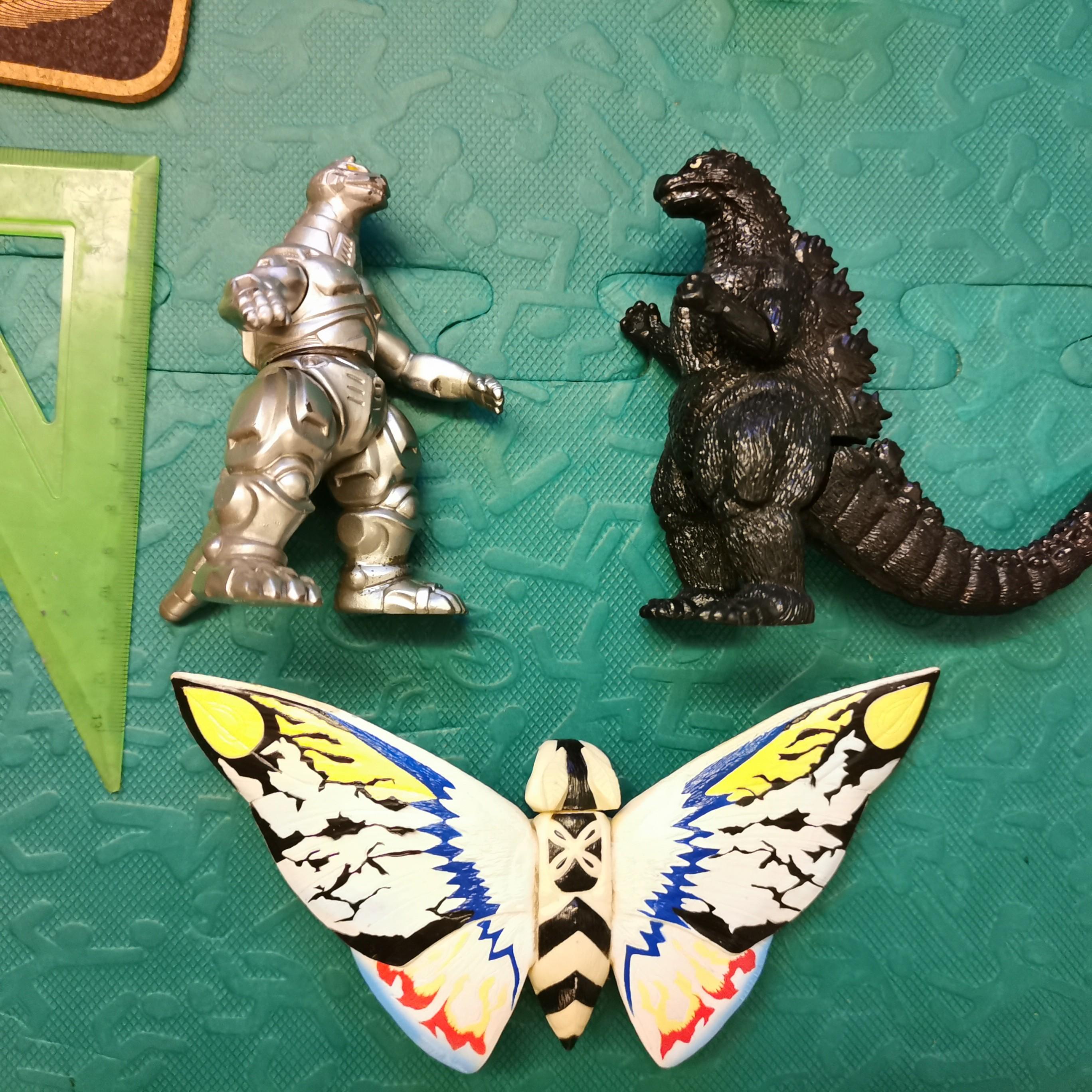 Godzilla Kiryu Mothra set of 3 Bandai Figures, Hobbies & Toys, Toys ...