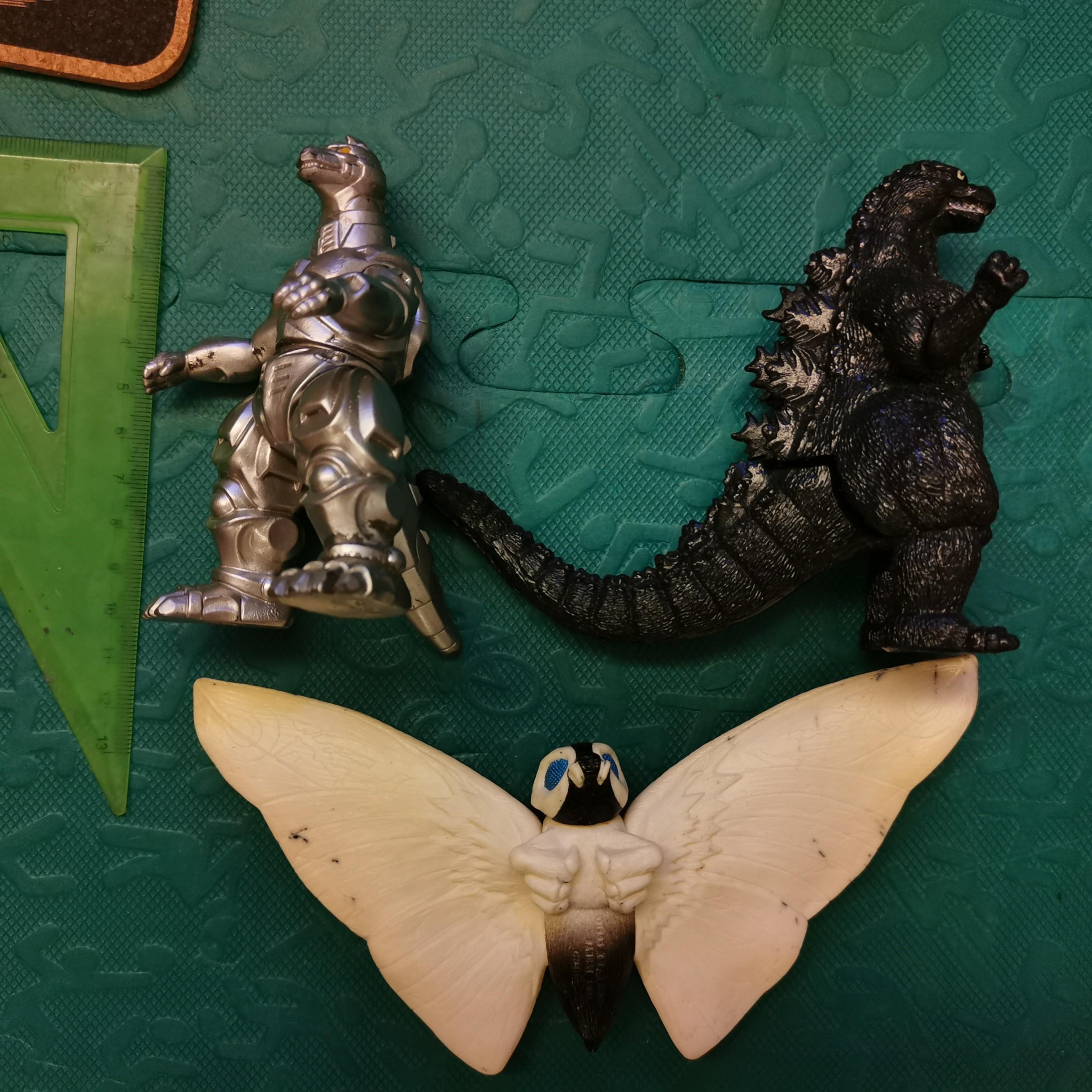 Godzilla Kiryu Mothra set of 3 Bandai Figures, Hobbies & Toys, Toys ...