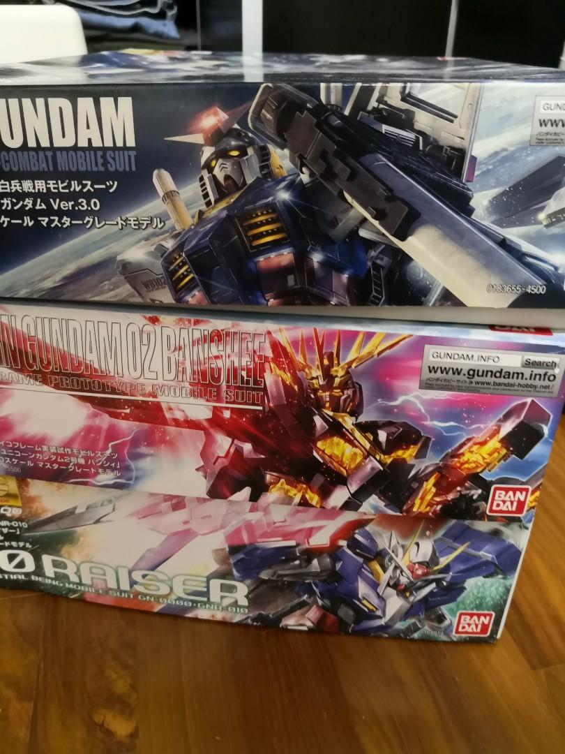 Gunpla Runner and boxes, Free Items on Carousell