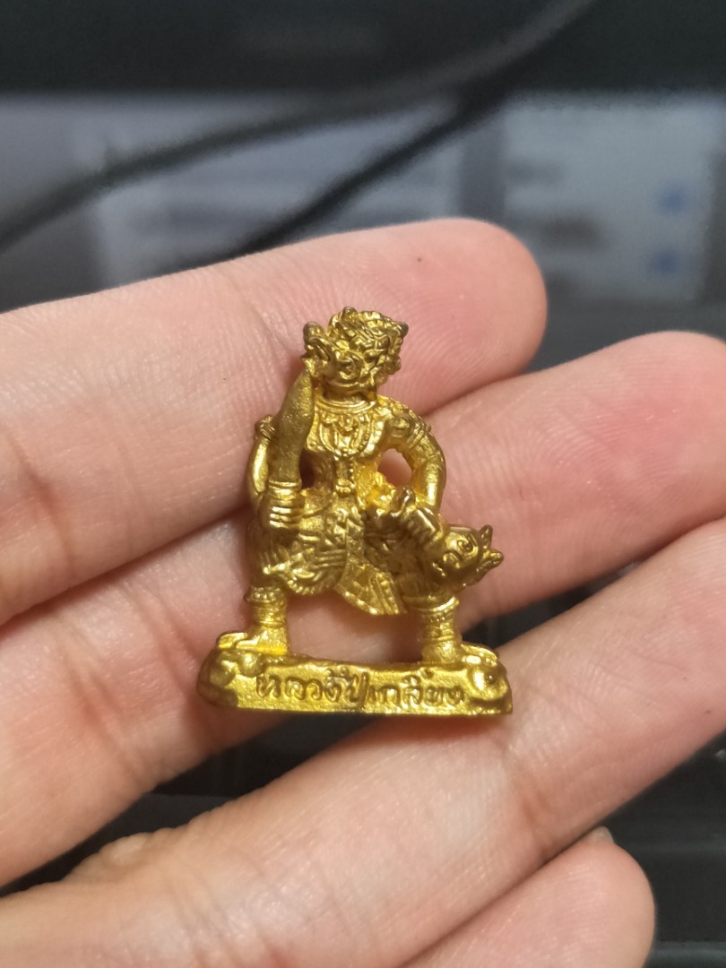 Hanuman lp kiang roon sao5, Hobbies & Toys, Memorabilia & Collectibles ...