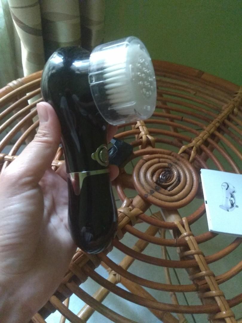 Masami Shouko sonic beauty brush, Kesehatan & Kecantikan, Kulit, Sabun ...