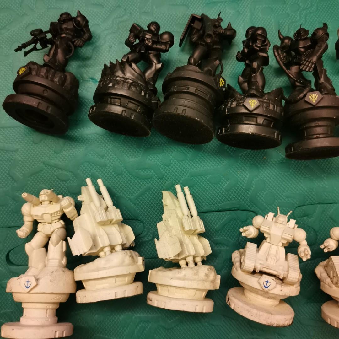Megahouse 2002 Gundam Zeon Chess Set pieces of 32pcs, Hobbies & Toys ...