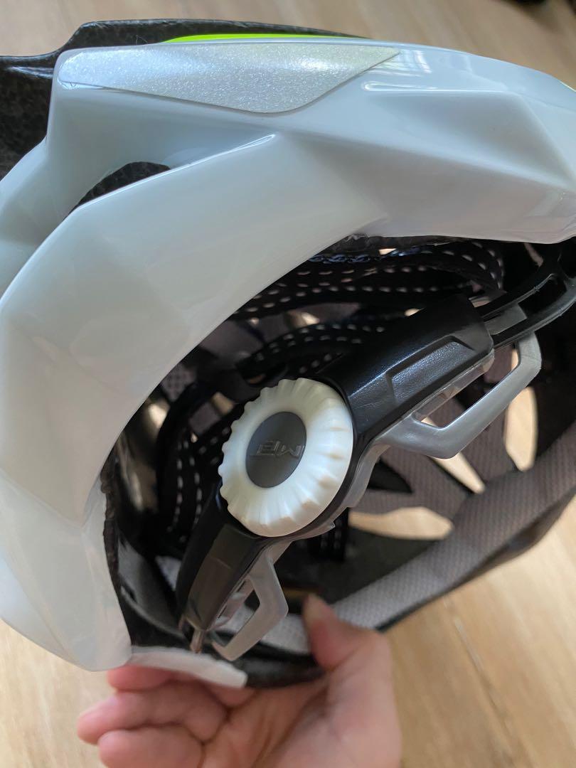 MET Forte M84 Bicycle Helmet, Sports Equipment, Bicycles & Parts ...