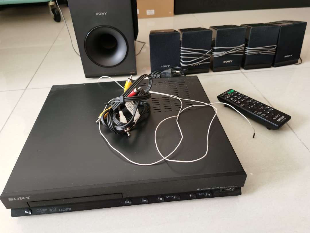 Sony DAV-TZ140 Home Theatre System, TV & Home Appliances, TV ...