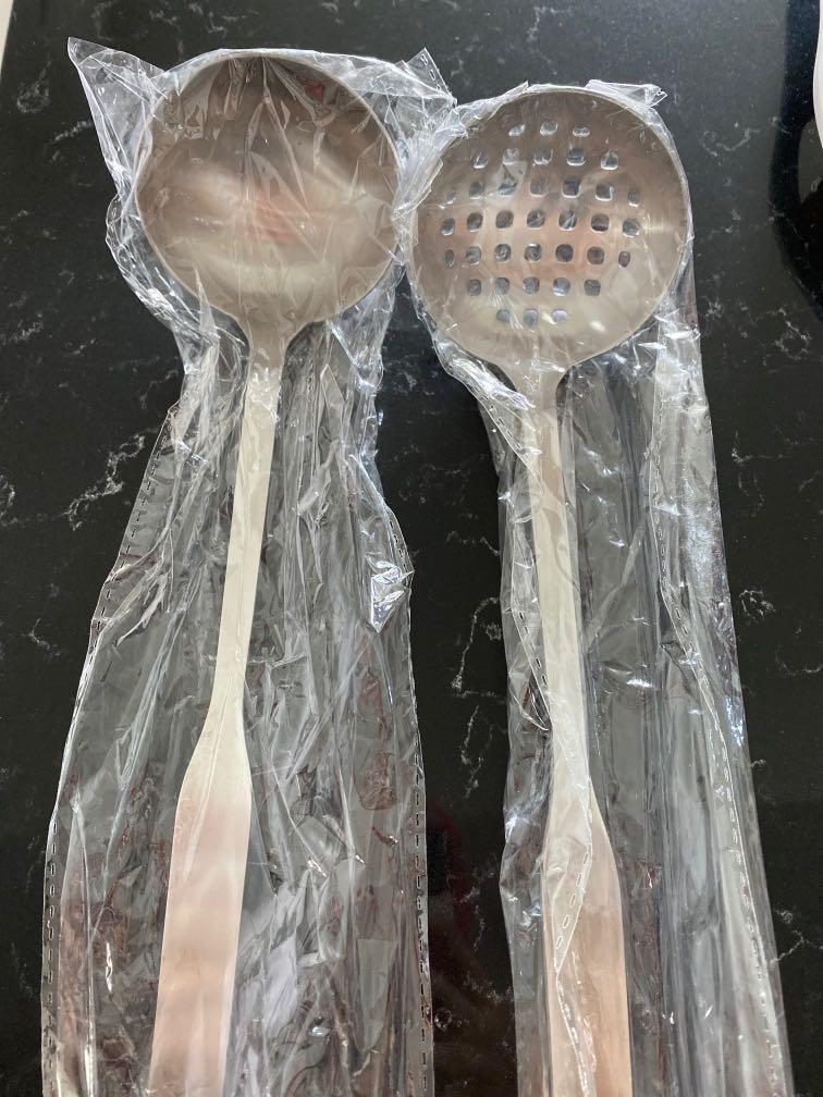 Steamboat ladles with stand, Home Appliances, Kitchenware on Carousell