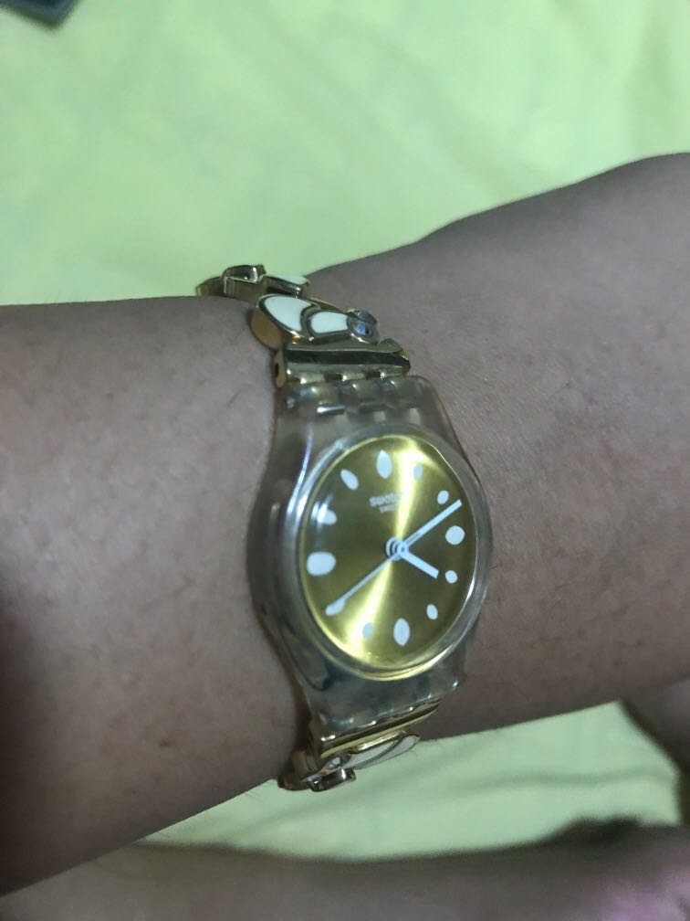 Swatch Gold Metal Watch, Women's Fashion, Watches & Accessories ...