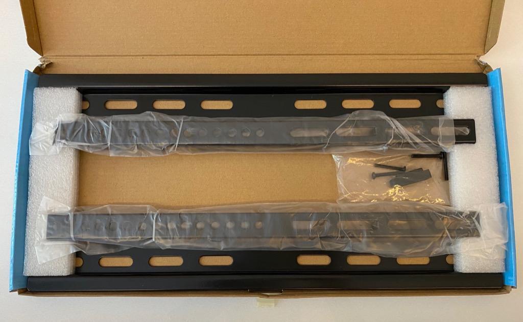 Taurus slim TV wall mount kit, TV & Home Appliances, TV & Entertainment ...