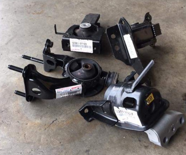 Toyota Wish ZNE10 Engine Mounting, Car Accessories, Accessories on ...