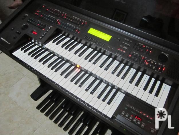 Yamaha Electone EL87 Orchestrated Organ 220volts with bench, Hobbies ...