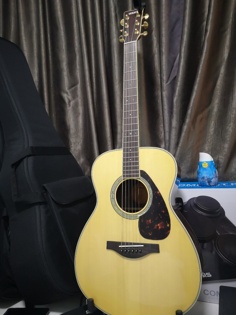 Yamaha LS6 Acoustic Guitar, Hobbies & Toys, Music & Media, Musical ...