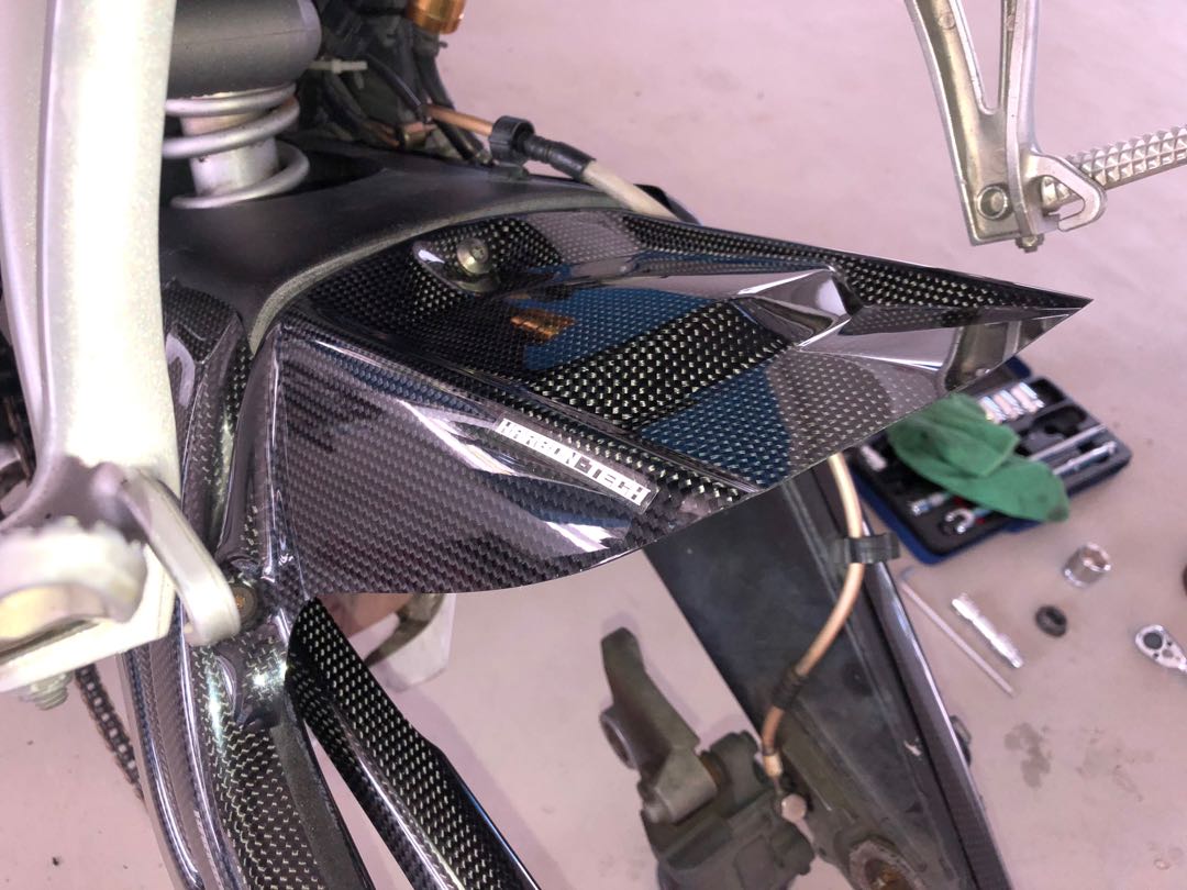 2008 - 2016 Yamaha YZF-R6 Karbon-Tech Rear Hugger + Swingarm Cover ...