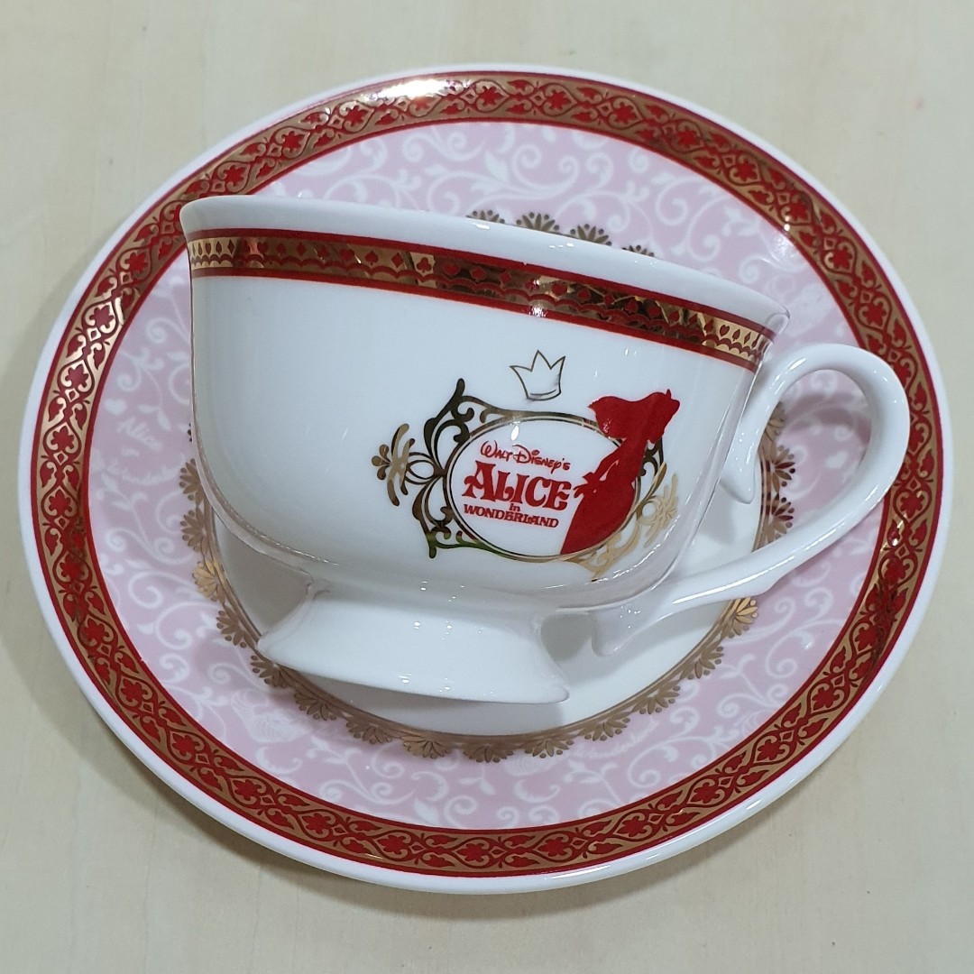 Alice in Wonderland Tea Cup and Saucer, Furniture & Home Living ...