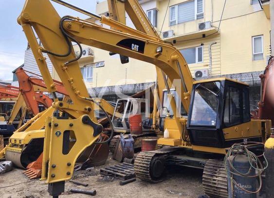 Backhoe with breaker, Commercial & Industrial, Construction Tools ...