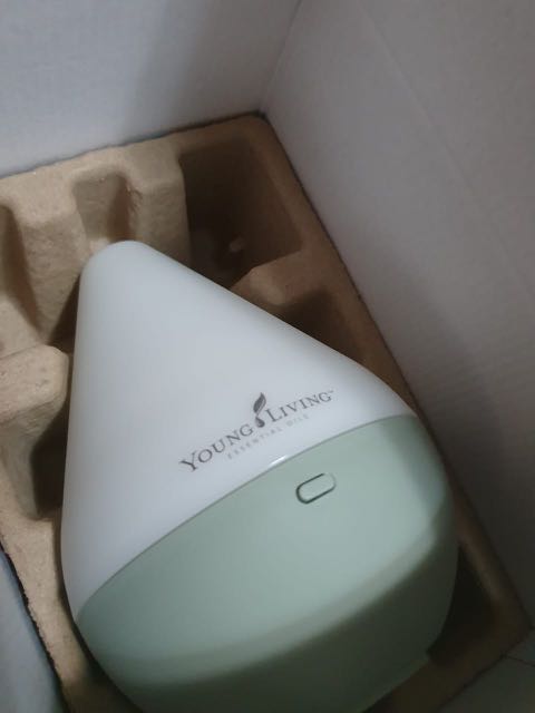 Brand New Young Living Dewdrop diffuser, Furniture & Home Living, Home ...
