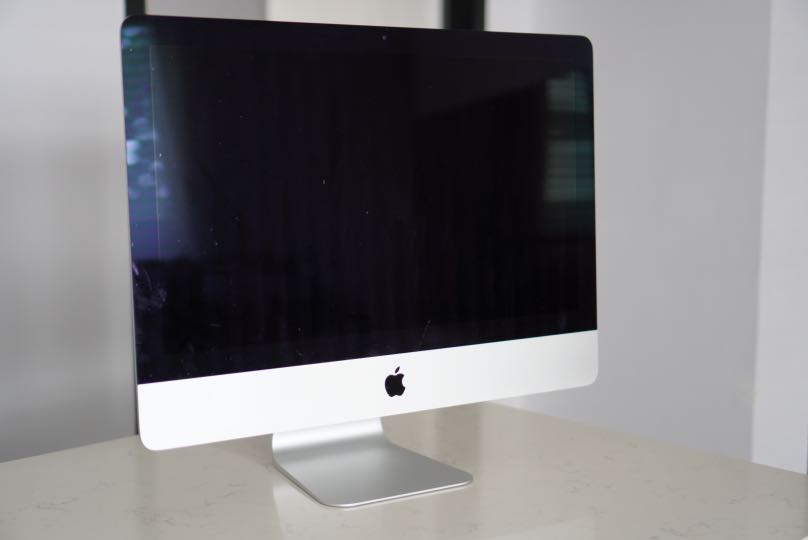 iMac 21.5” Late 2013, Computers & Tech, Desktops on Carousell