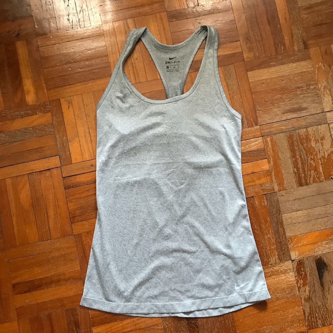 Nike racer back dri-fit top, Men's Fashion, Activewear on Carousell