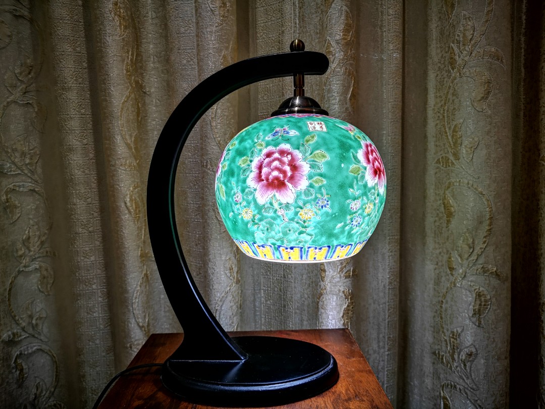 Exclusive Butterfly Green Peranakan Nyonya Lamp, Furniture & Home ...