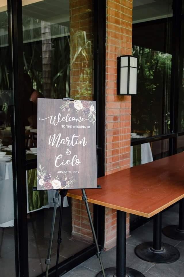 Custom welcome board / signage, Hobbies & Toys, Stationary & Craft, Art ...