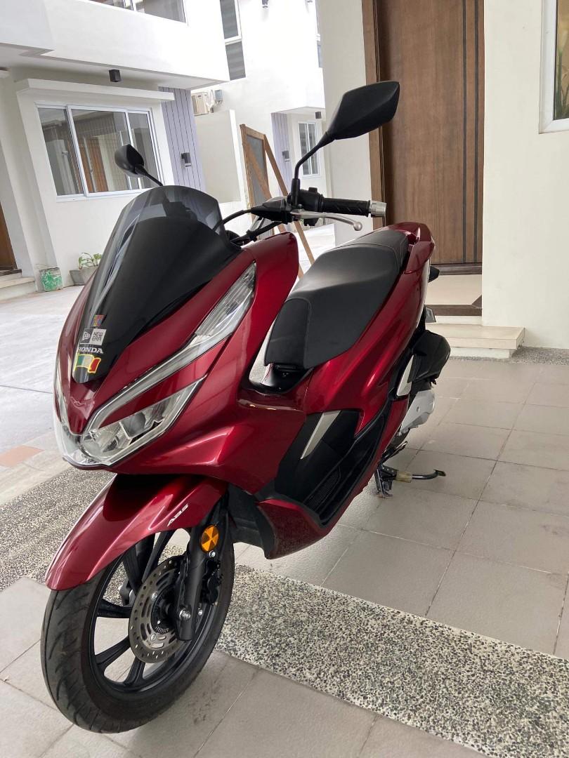 Honda Pcx 150i keyless, Motorbikes, Motorbikes for Sale on Carousell