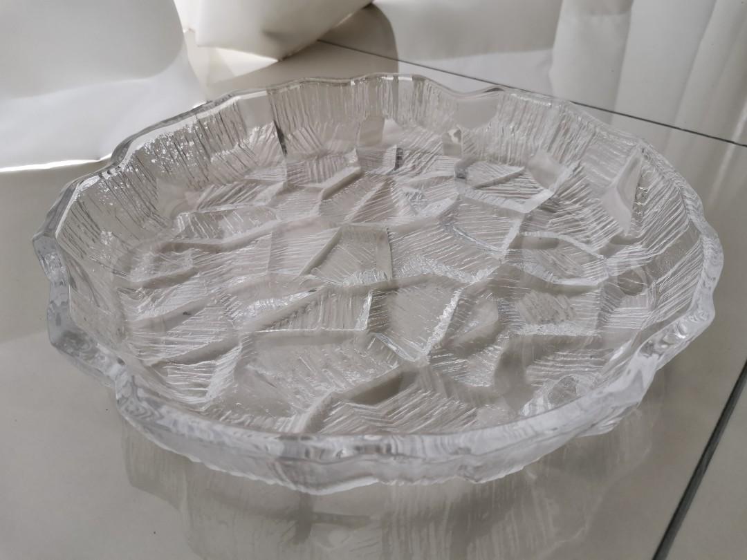 Hoya Iceberg Crystal Plate Japan, Furniture & Home Living, Kitchenware ...