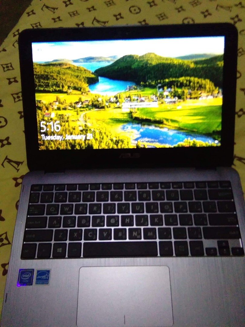 Asus Laptop Tablet 2 in 1, 4GB ram, 500GB hdd, Intel Celeron n4000 ...