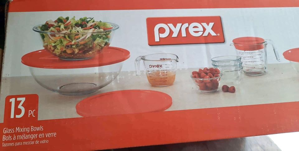 Pyrex 13 pc Glass Mixing Bowls, Furniture & Home Living, Home ...