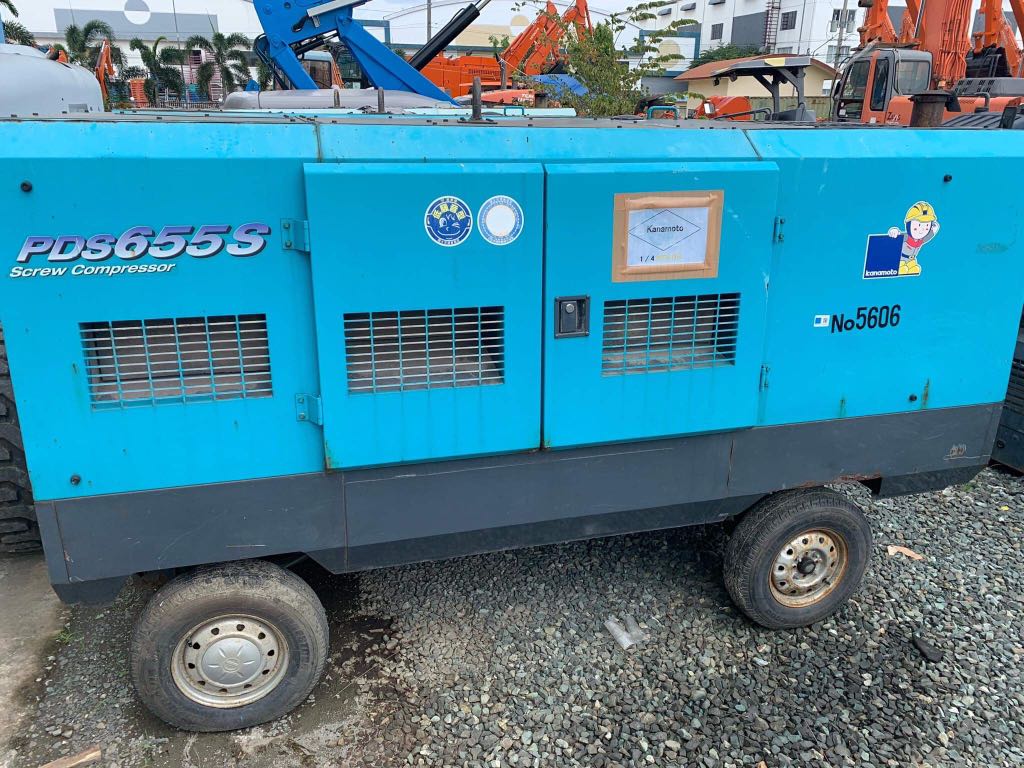 Airman Large Air Compressor, Commercial & Industrial, Construction ...