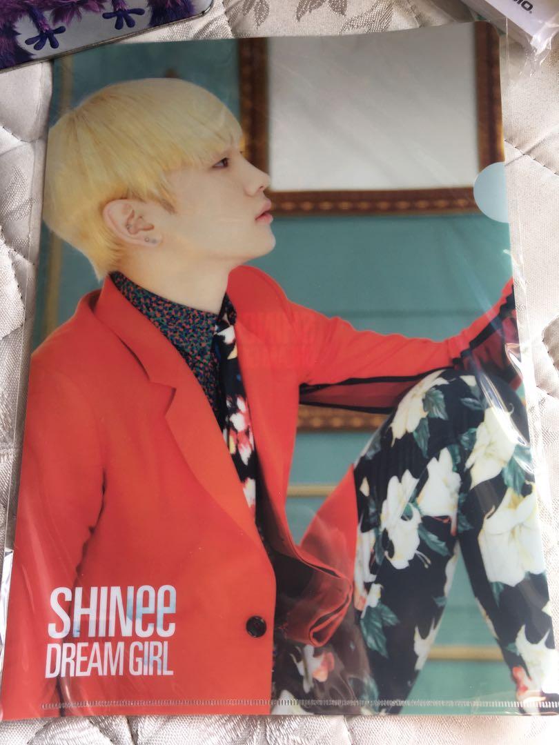 SM SHINee 套裝 相 file 簿 poster, 興趣及遊戲, 收藏品及紀念品, 明星周邊 - Carousell