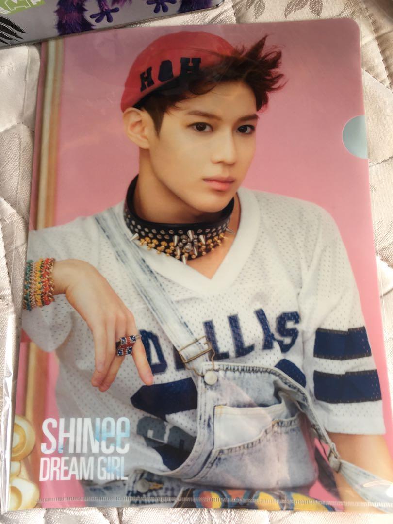 SM SHINee 套裝 相 file 簿 poster, 興趣及遊戲, 收藏品及紀念品, 明星周邊 - Carousell