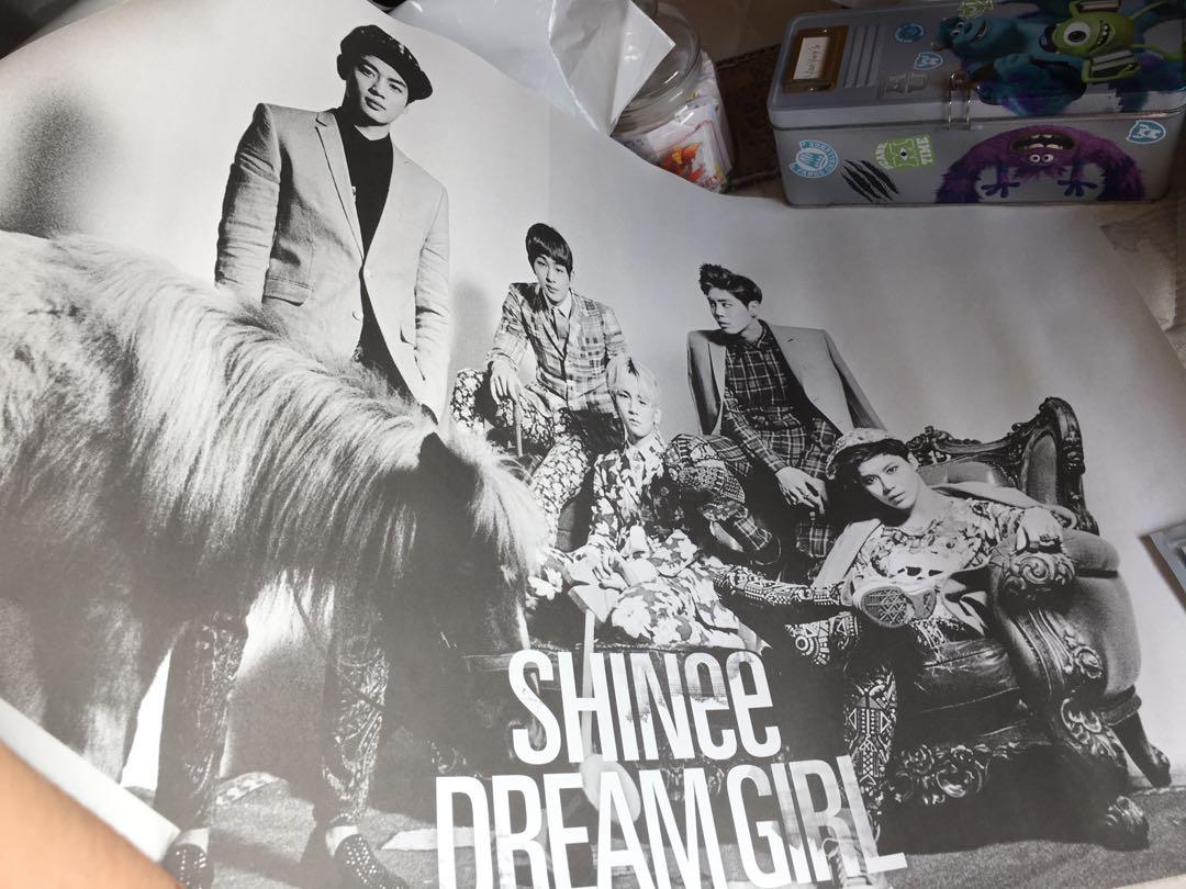SM SHINee 套裝 相 file 簿 poster, 興趣及遊戲, 收藏品及紀念品, 明星周邊 - Carousell