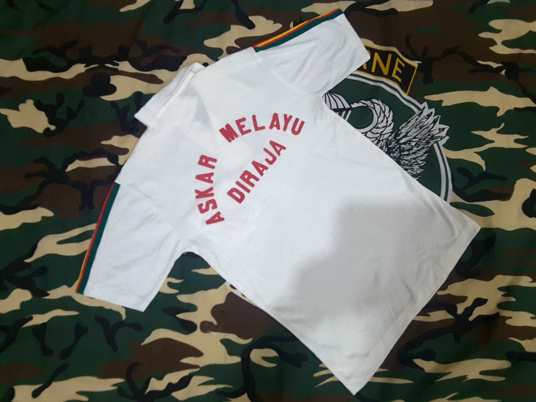 Vintage tshirt ASKAR MELAYU DIRAJA 70S, Hobbies & Toys, Collectibles ...