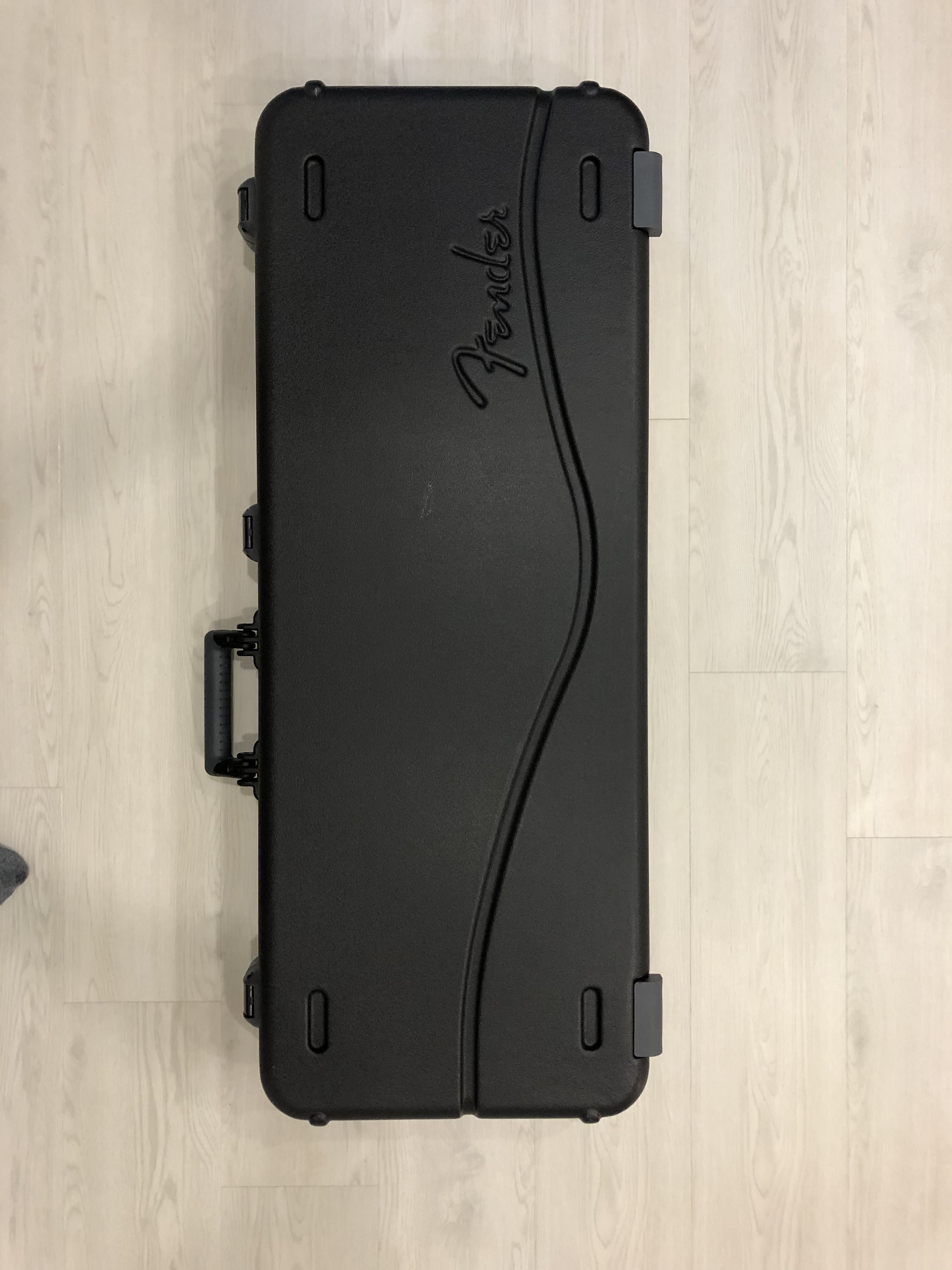 Fender guitar case, Hobbies & Toys, Music & Media, Music Accessories on ...
