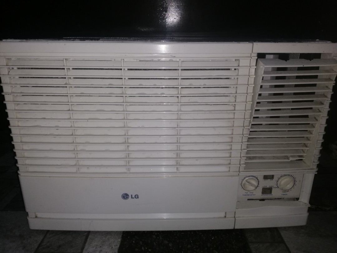 Aircon LG gold 1.5Hp, TV & Home Appliances, Air Conditioning and ...