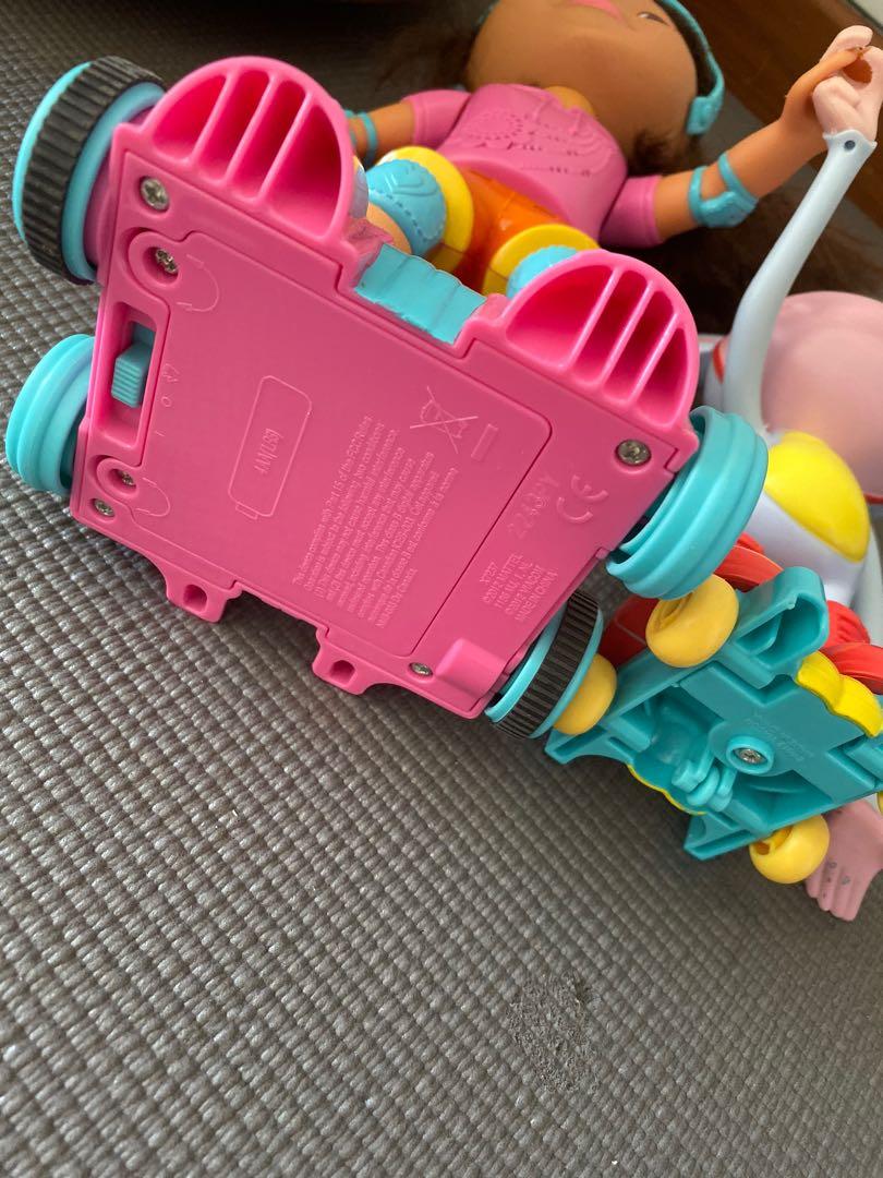 Dora the explorer Skate & Spin with Boots (battery operated - can dance ...