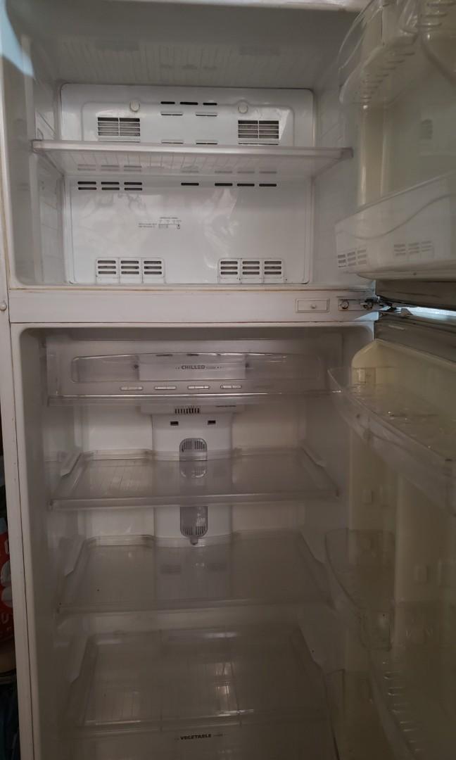 Defective freezer, TV & Home Appliances, Kitchen Appliances ...