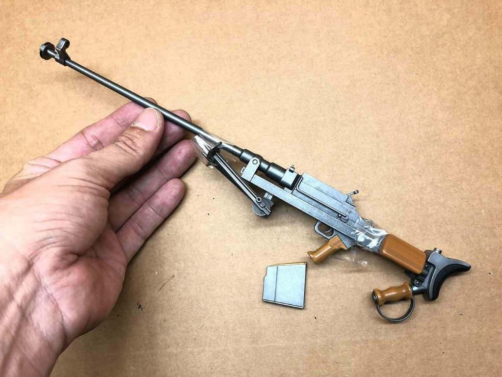 Dragon 1/6 Scale WWII German Gunner Viktor Schmidt PzB782(e) Anti Tank ...