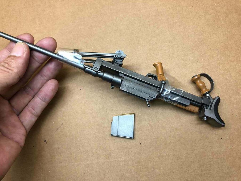 Dragon 1/6 Scale WWII German Gunner Viktor Schmidt PzB782(e) Anti Tank ...