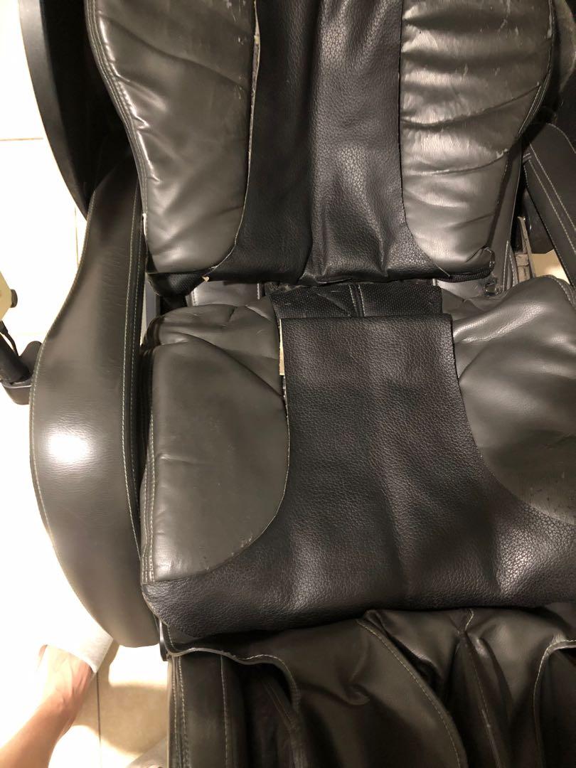 Osim uSpace Massage Chair, Health & Nutrition, Massage Devices on Carousell