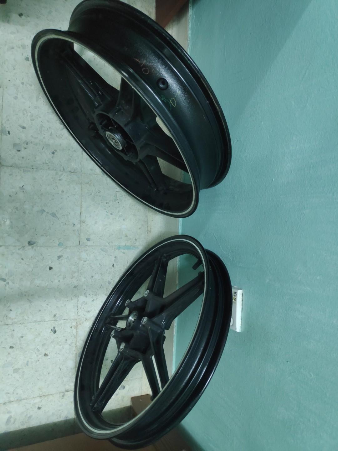 Spotrim original Y15, Motorbikes on Carousell