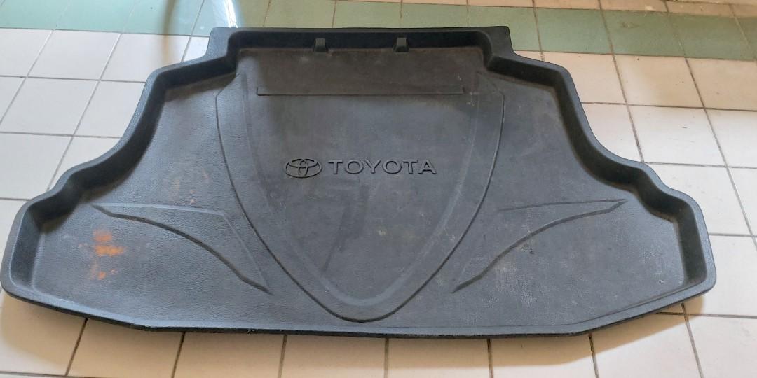 Toyota Altis Rubber Mat For Boot, Car Accessories, Accessories on Carousell