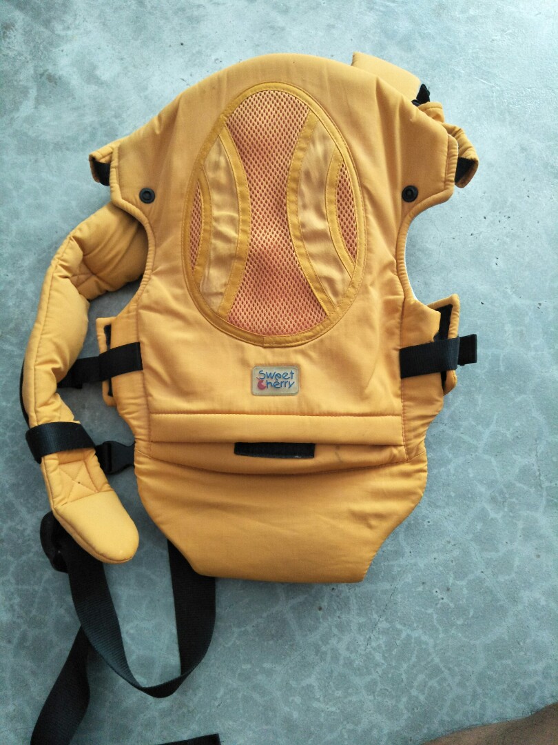 Free carrier & soft toy, Babies & Kids, Going Out, Carriers & Slings on ...